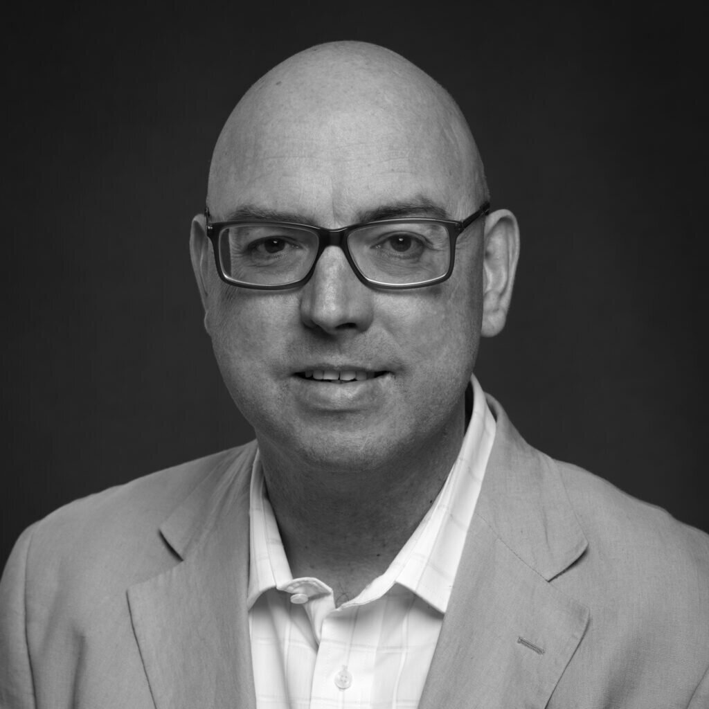 DARREN LEWIS JOINS CARBON LAW PARTNERS | Carbon Law Partners